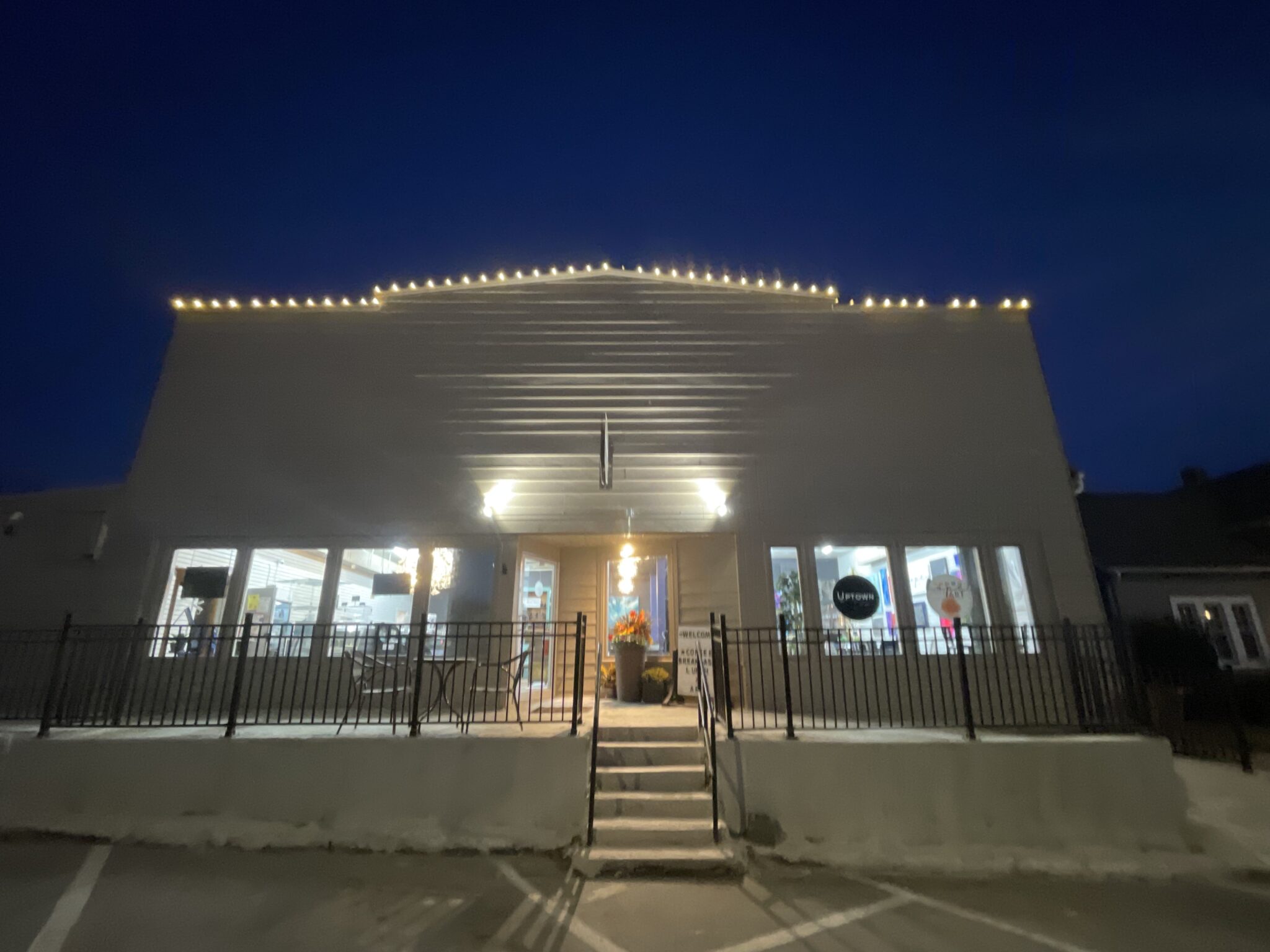 Uptown Java – Simply delicious food, bakery, premium coffee, merch ...